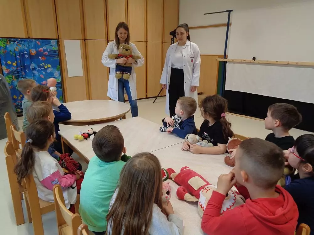 Delavnica MEDIMEDO | Vrtec Vodmat - Radi vedno radovedni