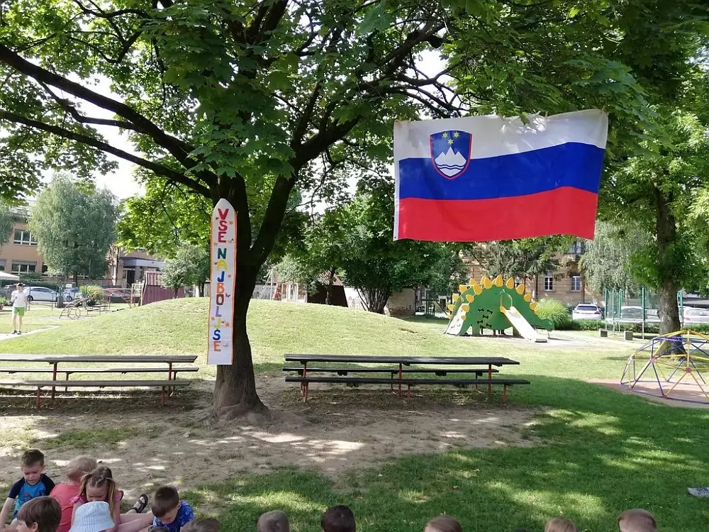 Dan državnosti | Vrtec Vodmat - Radi vedno radovedni