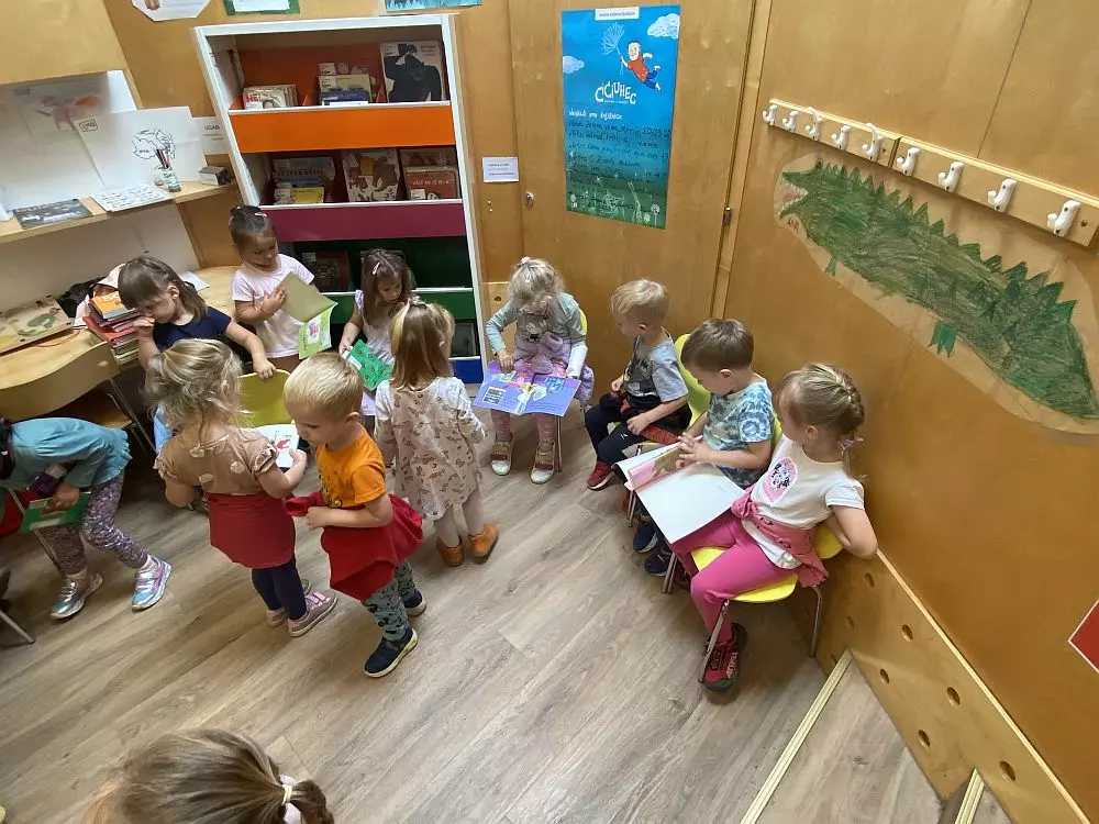 Zakaji in zatoji radovednosti | Vrtec Vodmat - Radi vedno radovedni