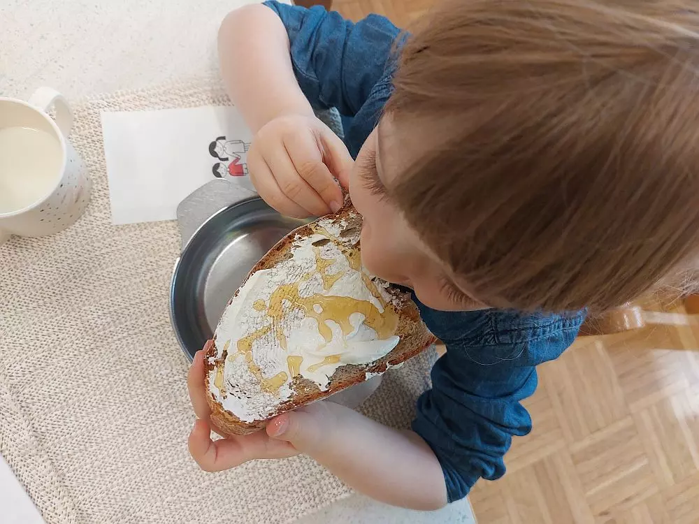 Tradicionalni slovenski zajtrk v našem vrtcu | Vrtec Vodmat - Radi ...